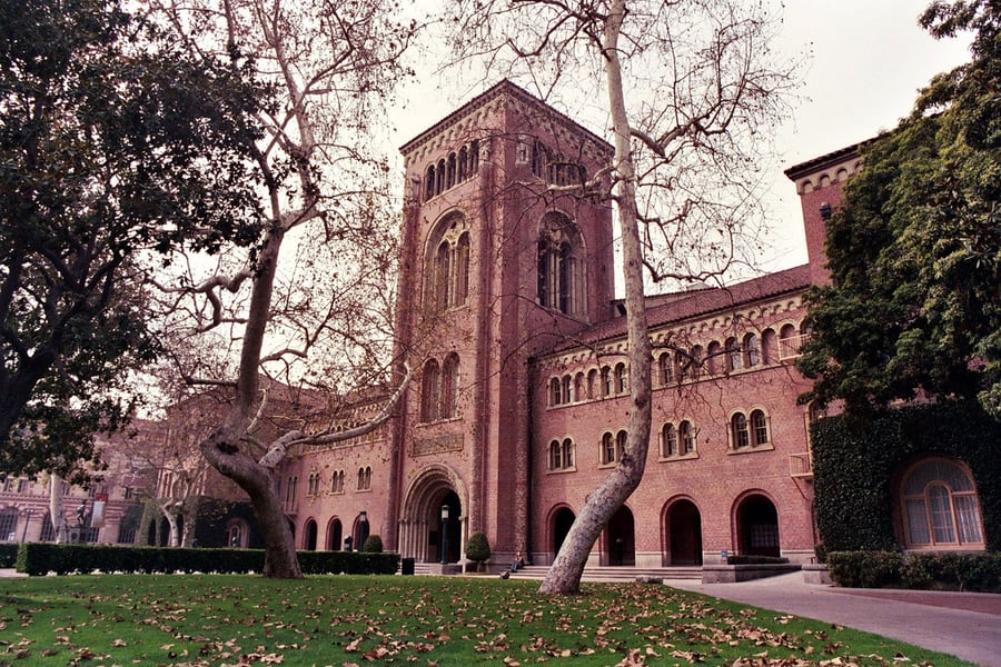 4 Tips for Writing Perfect USC Essays