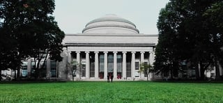 MIT vs Stanford: Which University Is Better?