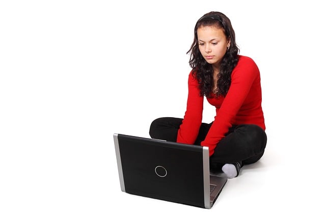 Complete List of Extracurricular Activities: 100s of Examples
