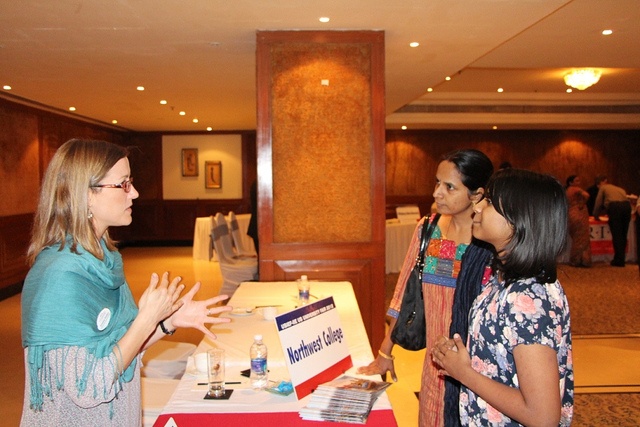 College Fairs: How To Get the Most Out of Them