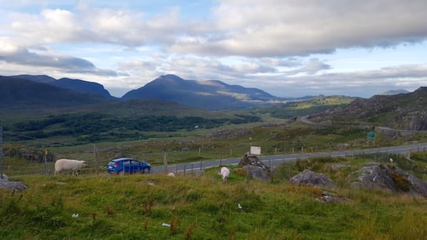 Driving Ireland’s Ring of Kerry: Maps and Complete Guide