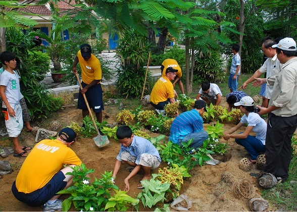 What Should High School Students Do Over the Summer?