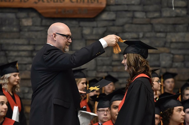 Dual Degree vs Double Major: Which Is Right For You? Dual Degree vs Double Major: Which Is Right For You?