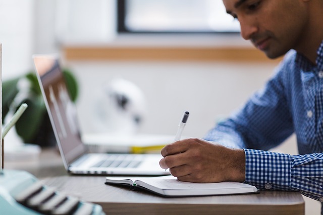 How to Get Your GED Online: The 4 Best Courses