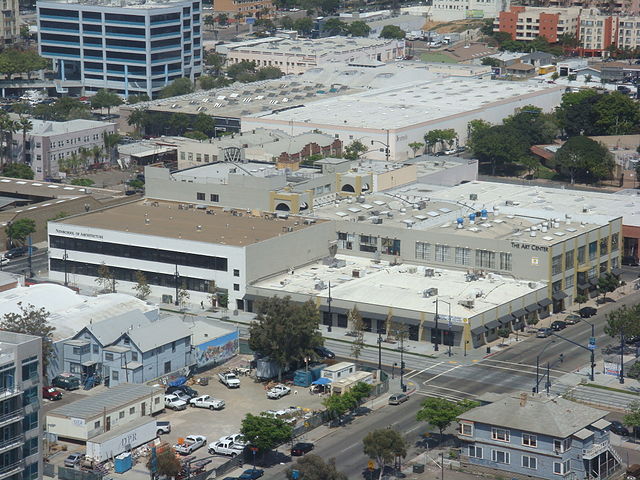 Complete List of the 17 Art Schools in California